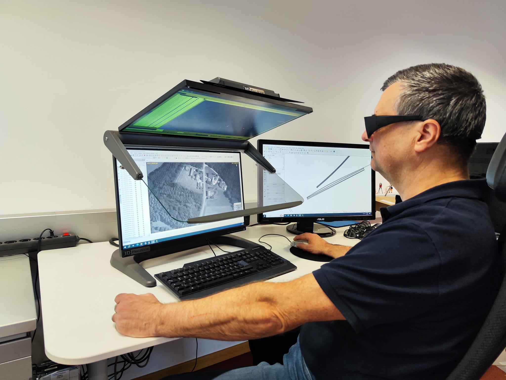 3D monitors digitalise the forest - Schneider Digital
