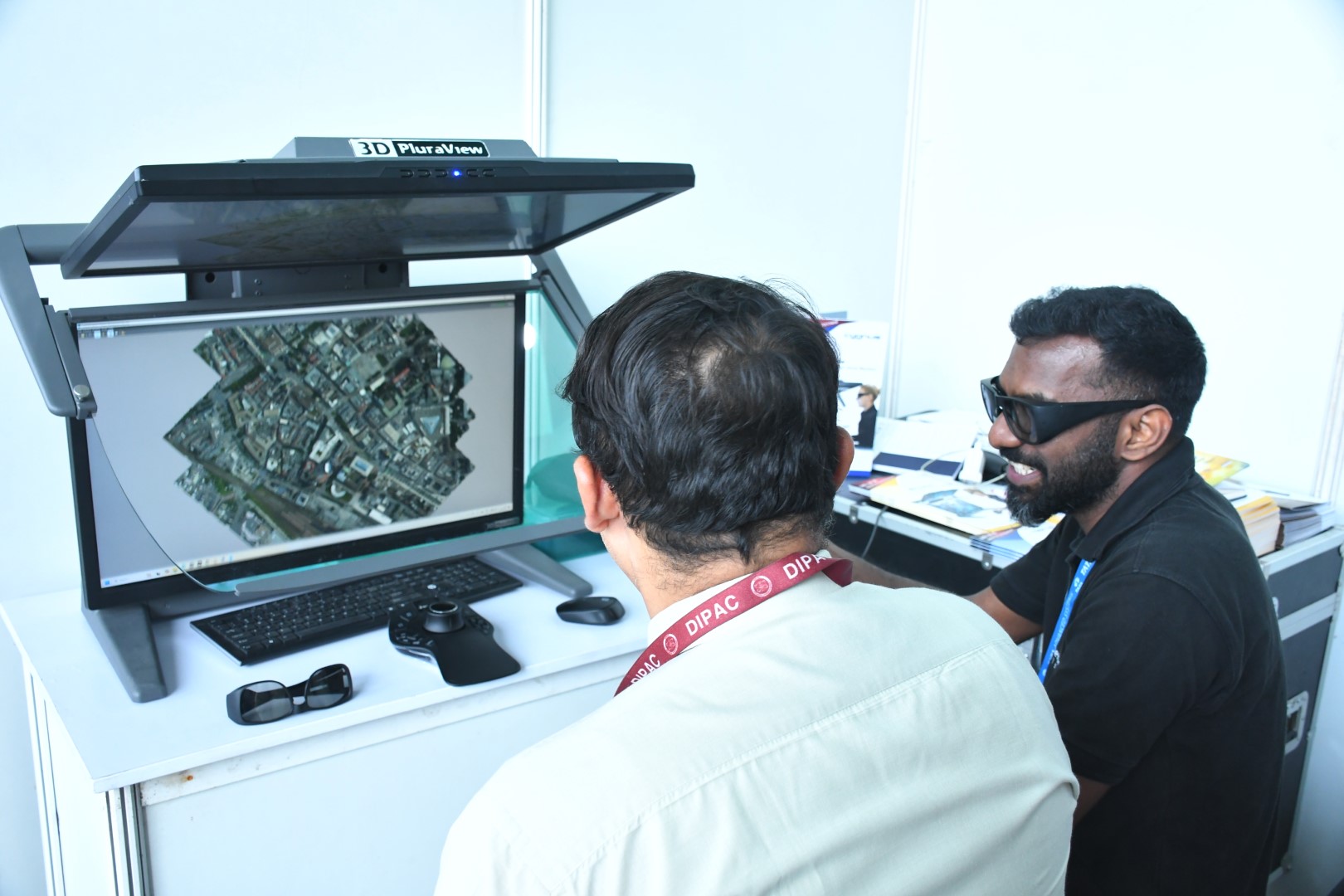 Technology Meets Vision – Review of the Surveillance and Optics Expo ...